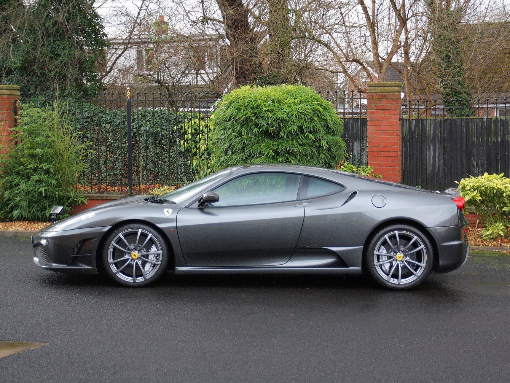 Green Ferrari F430